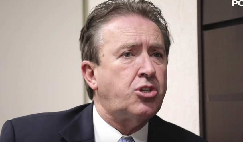 Ducci lidera frente em defesa da liberdade de imprensa